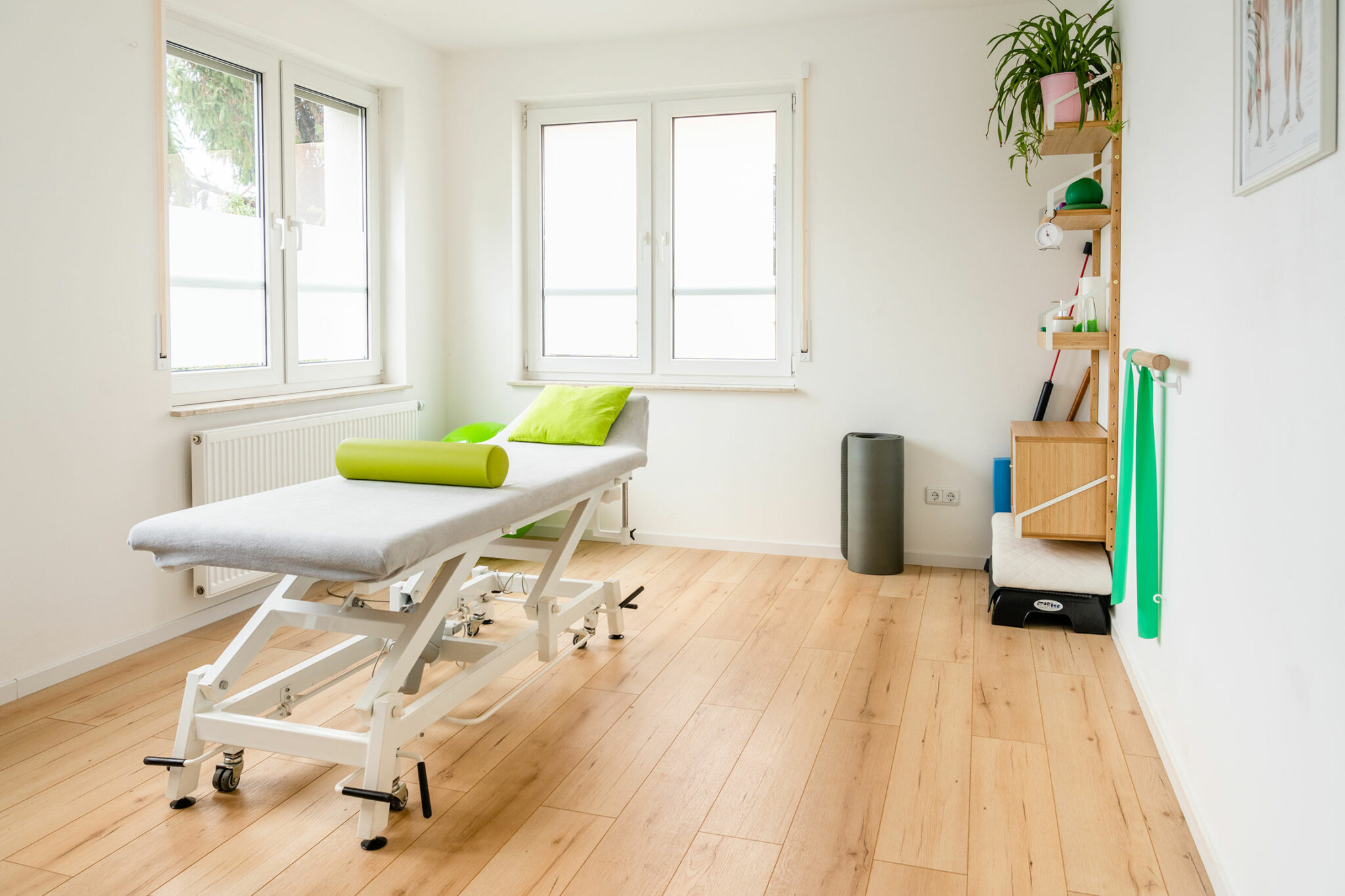 Home - REFIT Praxis für Physiotherapie und Medizinische Fitness Bischofsheim | Physio, Fitness ...